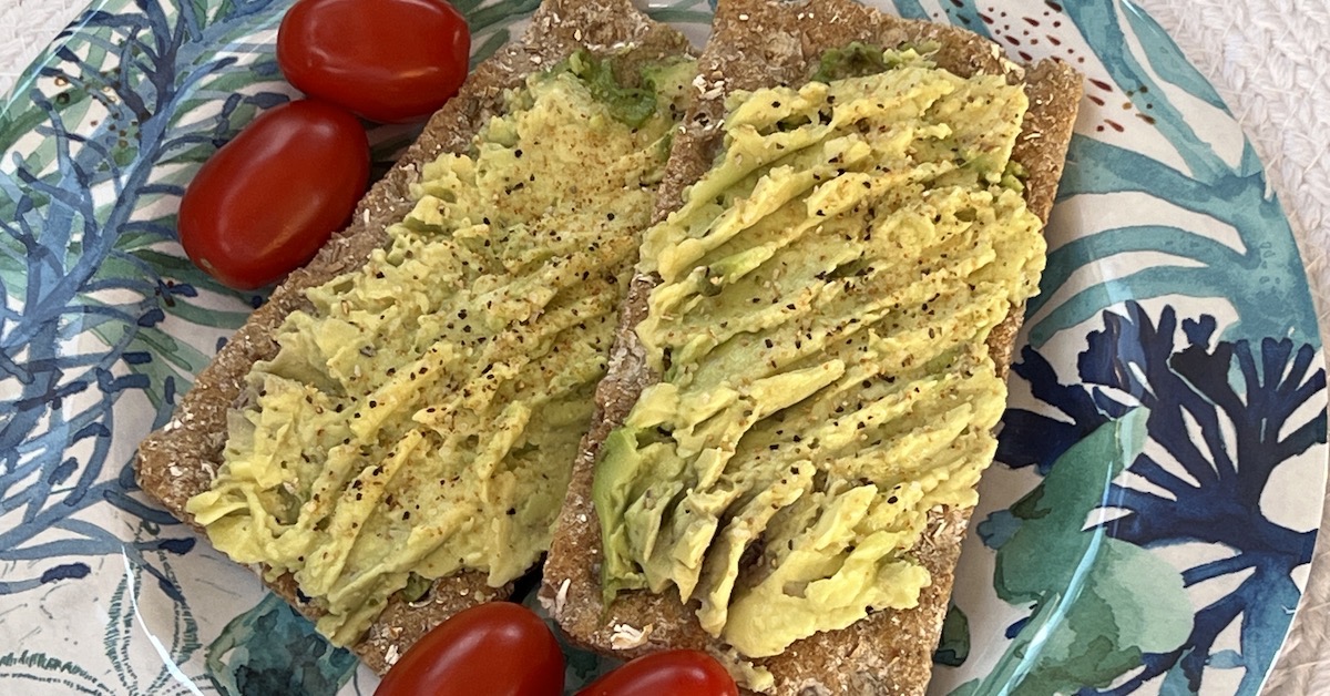 My Great Loop Adventure | Recipe: Sassy Avocado Crunch Snack